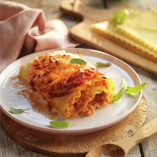 Lasaña de merluza enrollada, una receta fácil de diario ¡y de fiesta!