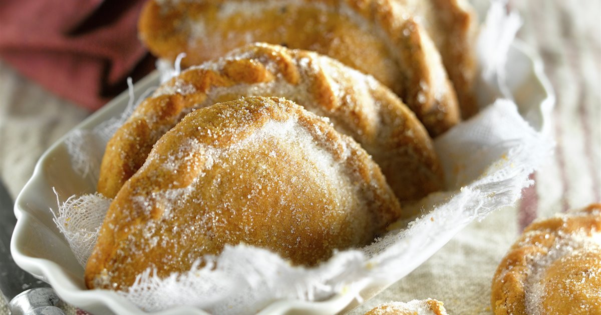 Pastissets de Tortosa rellenos de cabello de ángel