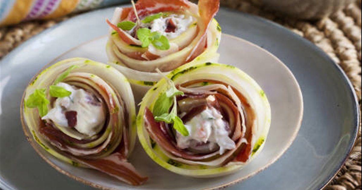 Flores de melón con jamón ibérico