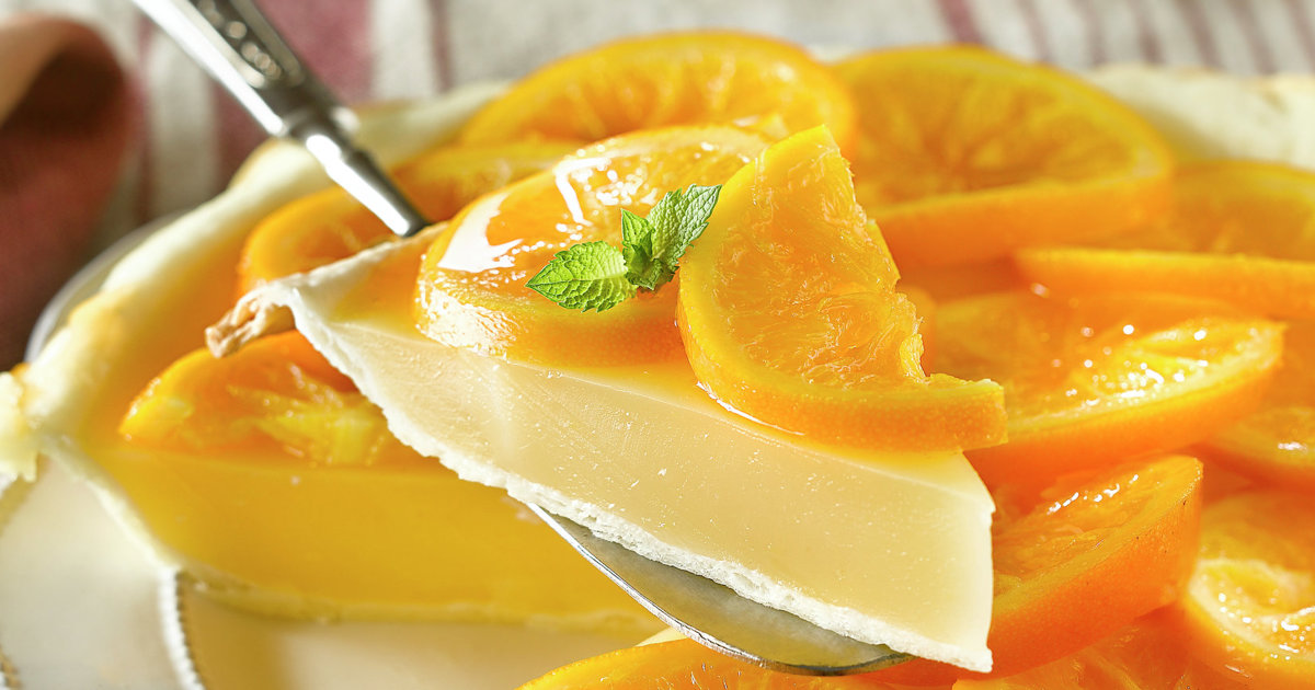 Tarta de naranja al horno, postre fácil, jugoso y saludable