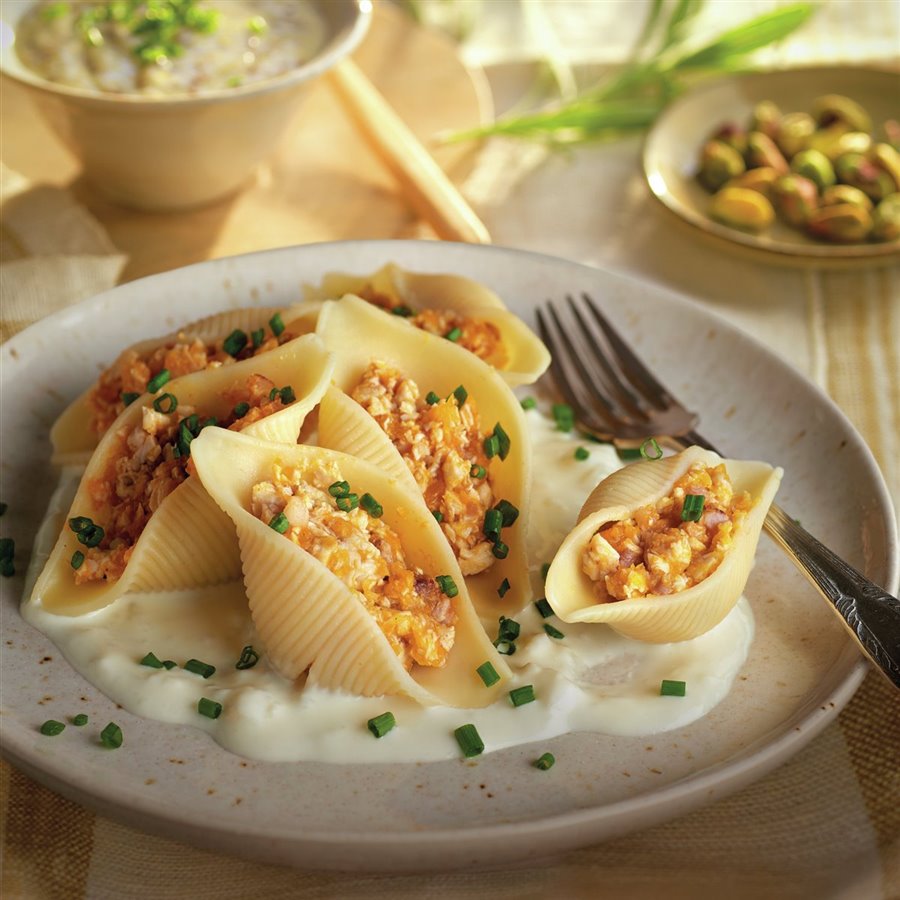 Conchas rellenas de pollo y boniato