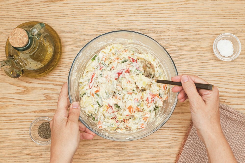 Ensaladilla rusa, la auténtica receta de la abuela (con vídeo)