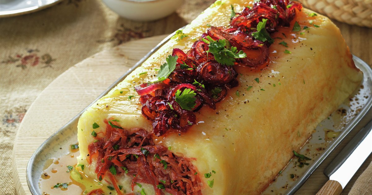 Pastel de patata relleno de "pulled pork"