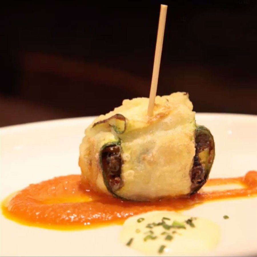 Anne Igartiburu versiona el tumbet mallorquín en un pincho de autor