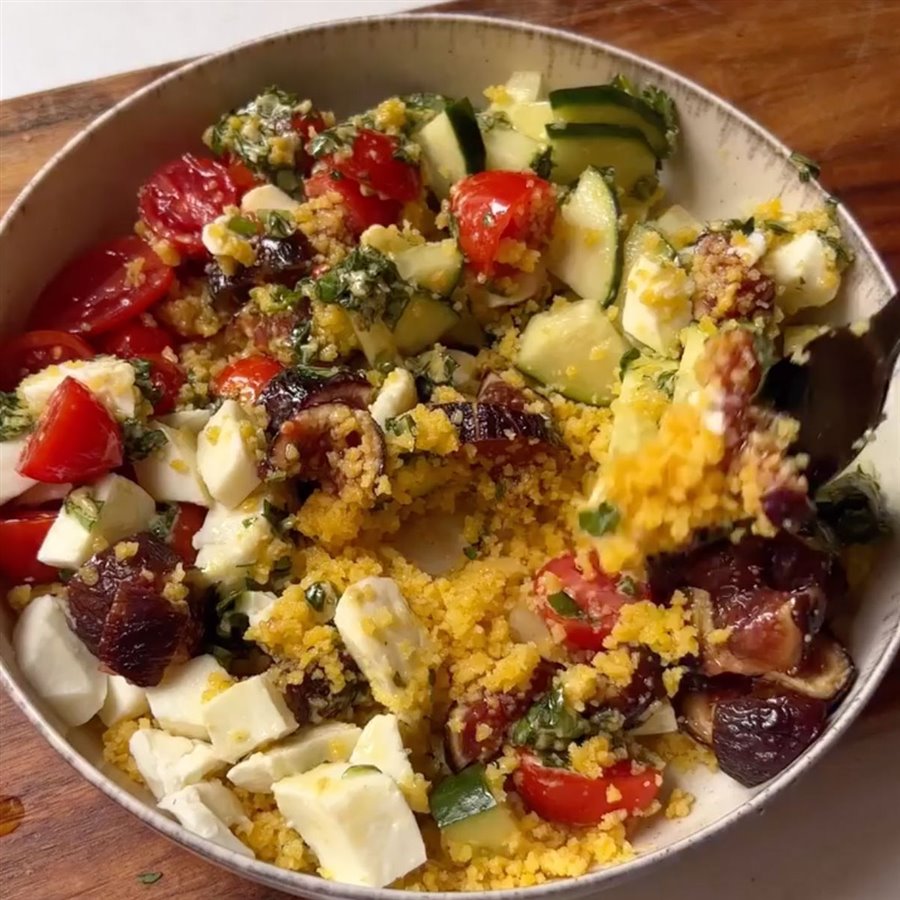 Ensalada de cuscús, plato único saludable (con vídeo)