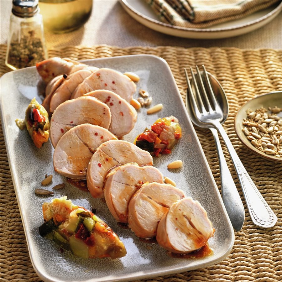 Solomillos de pavo al horno con pisto