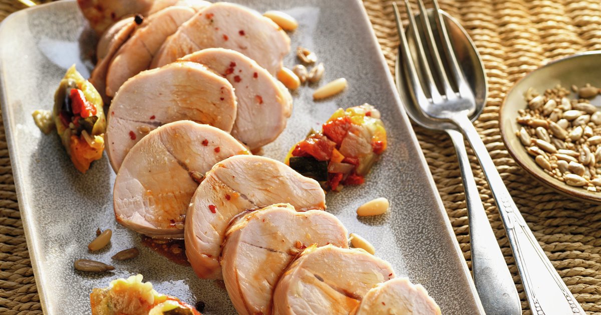 Solomillos de pavo al horno con pisto