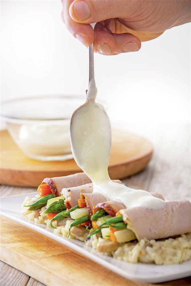Rollitos de jamón asado con risotto