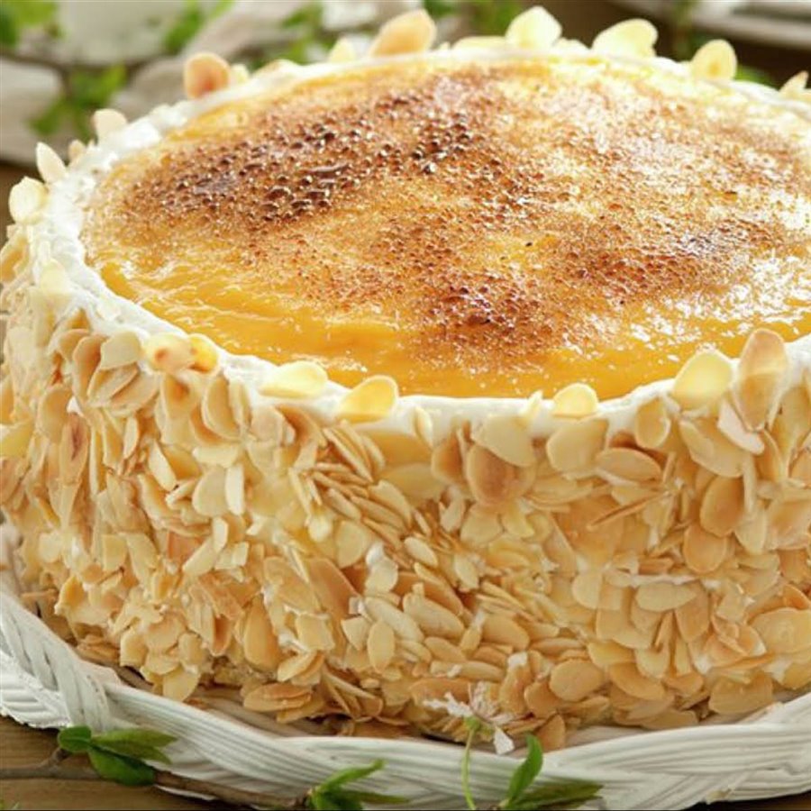 Tarta reina, el pastel más famoso de España, en 3 versiones distintas
