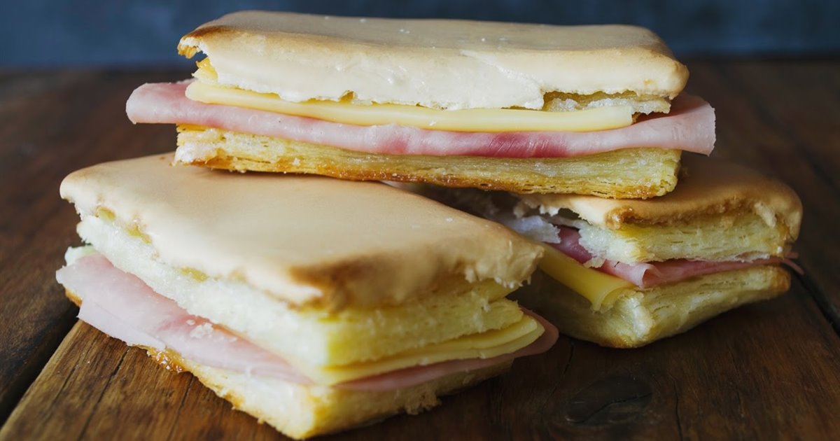 Fosforitos Argentinos, bocaditos de hojaldre crujientes (rellenos de ...