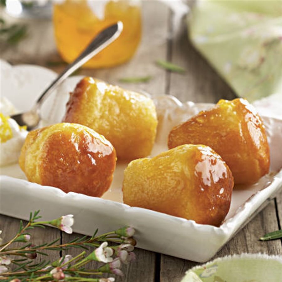 Bizcochitos borrachos, bocaditos blanditos y jugosos (babá al ron)