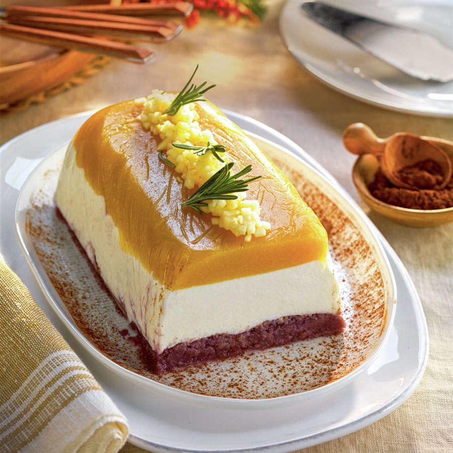 Tarta vasca de compota y crema de queso con sobaos