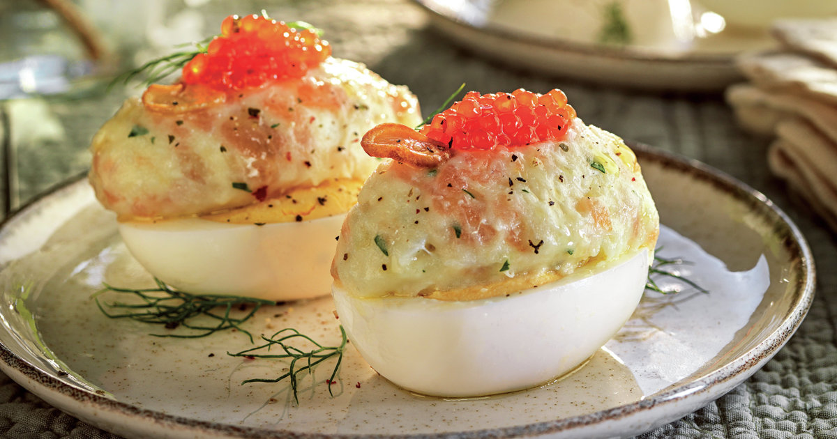 Huevos rellenos de brandada de bacalao y salmón, un bocado suculento
