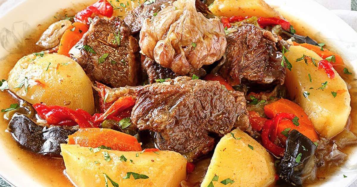 Estofado Basma, un guiso exquisito con carrilleras, típico de Uzbekistán