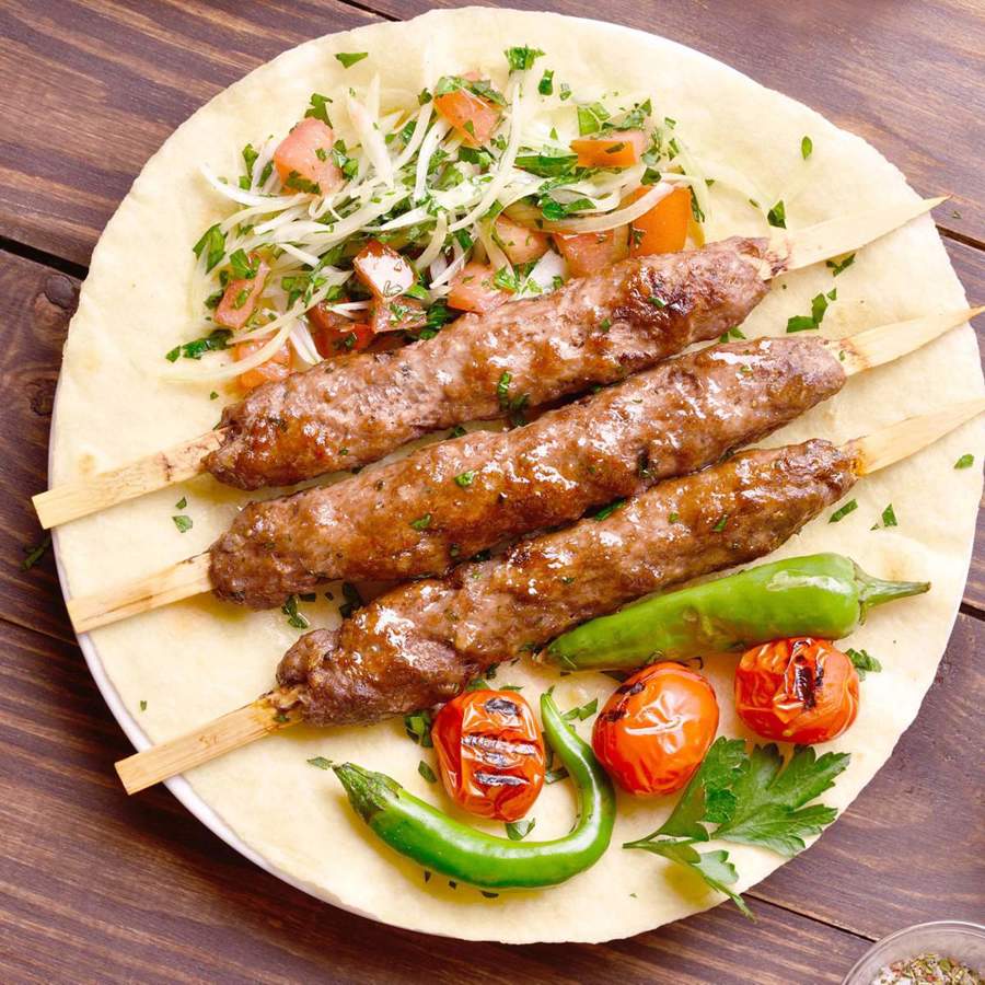 Shish kebab de pollo con salsa teriyaki, la receta de la abuela turca ...