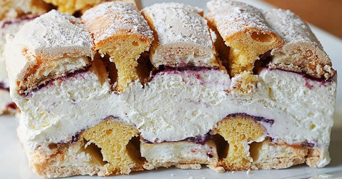 Kardinalschnitte o rebanadas de cardenal, postre austriaco con bizcocho ...