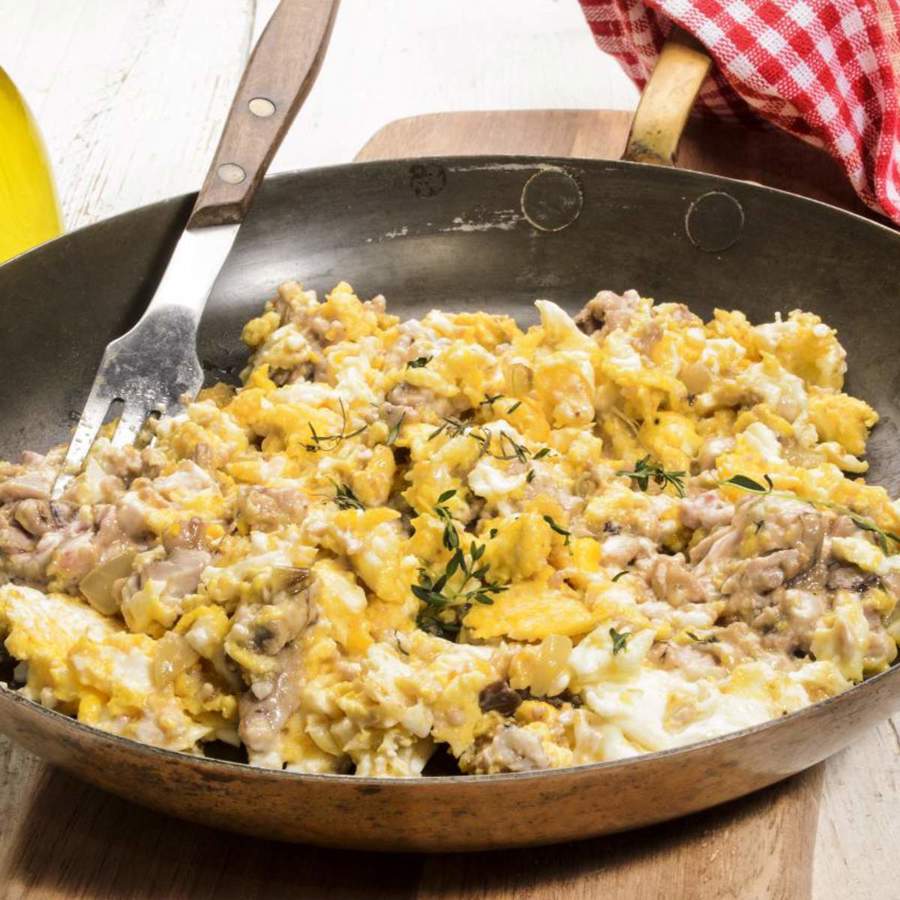 Huevos a la porreta, un plato emblemático de Castilla-La Mancha ¡con 3 ...