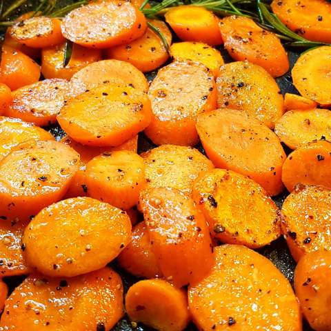 Zanahorias aliñadas al estilo de Cádiz, una guarnición riquísima