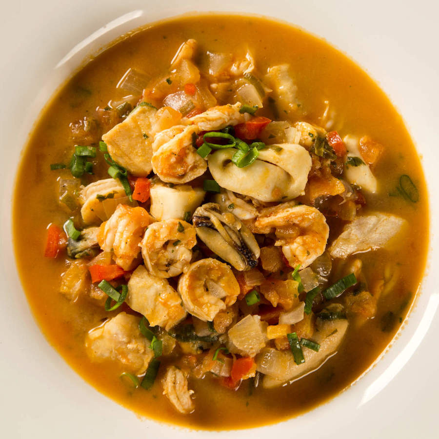 Andrajos con bacalao, guiso caldoso superfácil típico de Jaén (receta ...