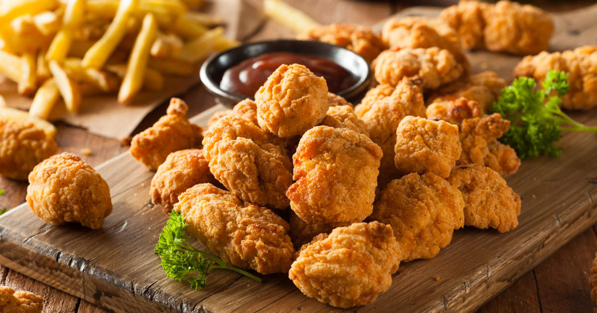 Lleva tus cenas a otro nivel con estos bocaditos de pollo "crunchy ...