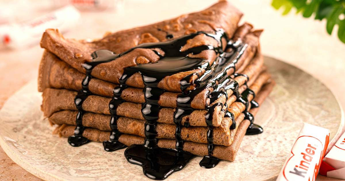 Crepes de chocolate Kinder, el desayuno fácil ideal