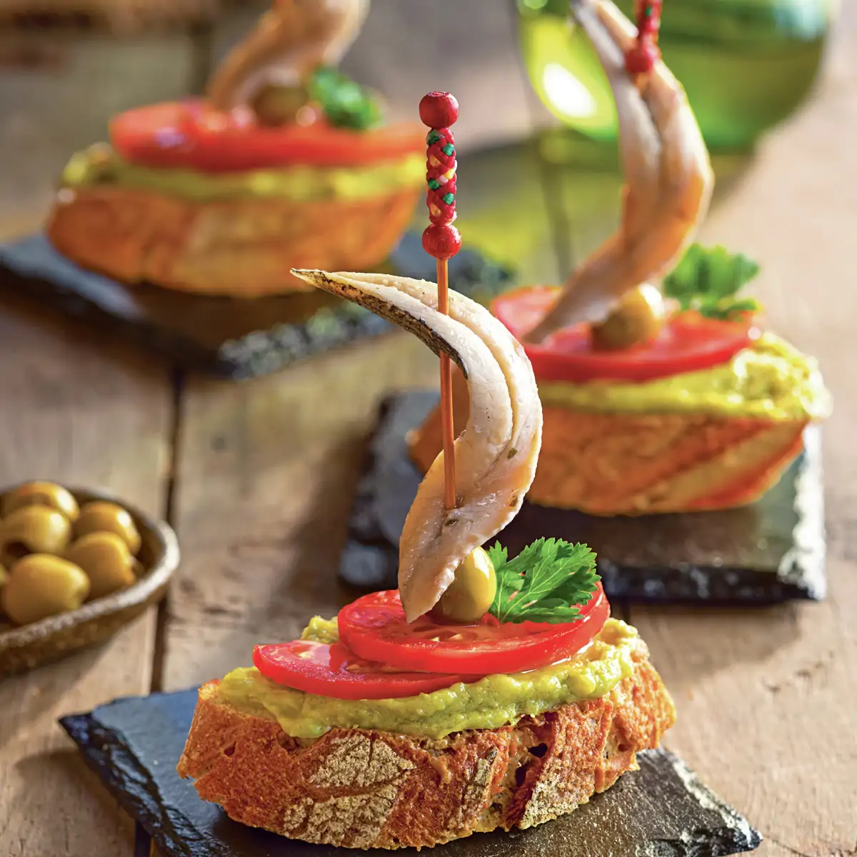 Montaditos de boquerón y aguacate: la tapa más fácil y resultona para ...