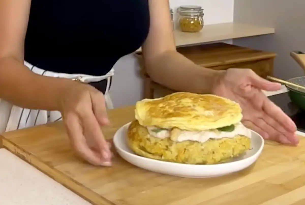 Almudena Cid (45 años), sobre su tortilla de patatas rellena con ...