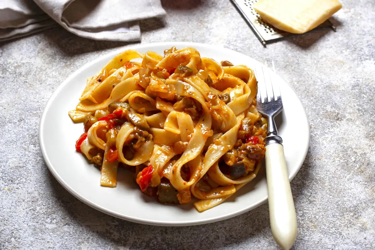 Chef David Lebovitz (67 años), y su receta de pasta siciliana perfecta ...