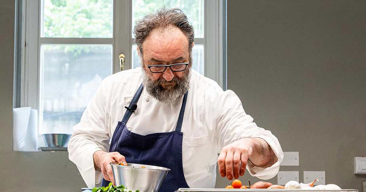 Paolo Lopriore, chef, sobre su clásica salsa pomodoro: "Hay que cocinar ...