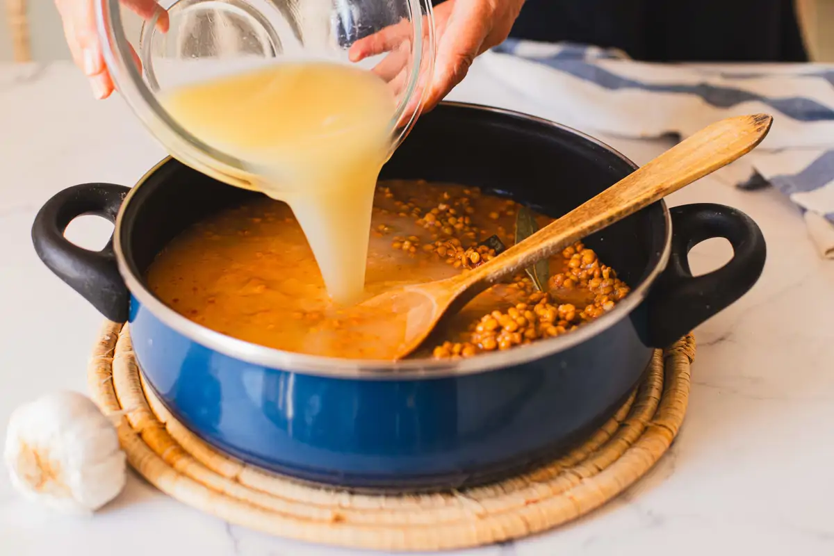 Chef José Andrés, sobre el caldo de pollo: "El secreto está en dorar ...