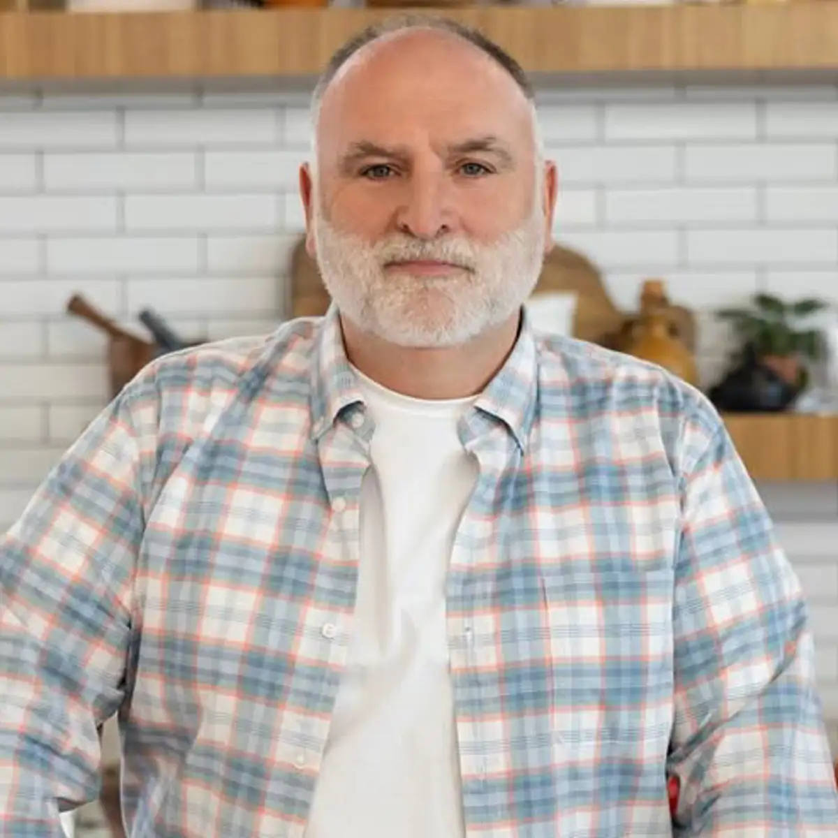 Chef José Andrés: "Para darle un toque español a la sopa de tomate ...