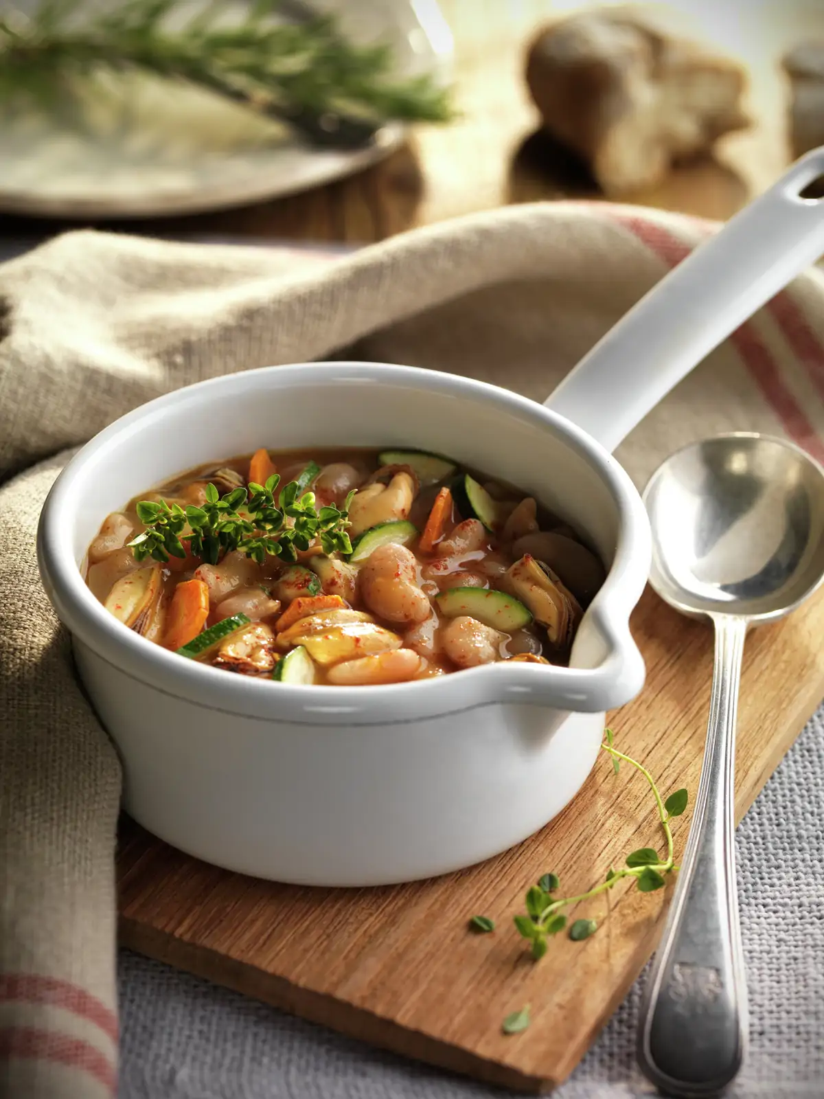 Potaje de vigilia manchego con rellenos