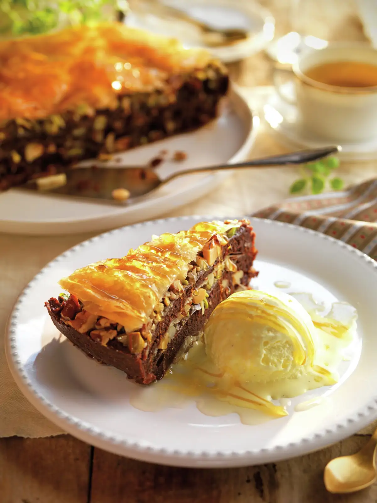 Abanicos de pasta filo con crema de pistacho: el postre fácil y ...