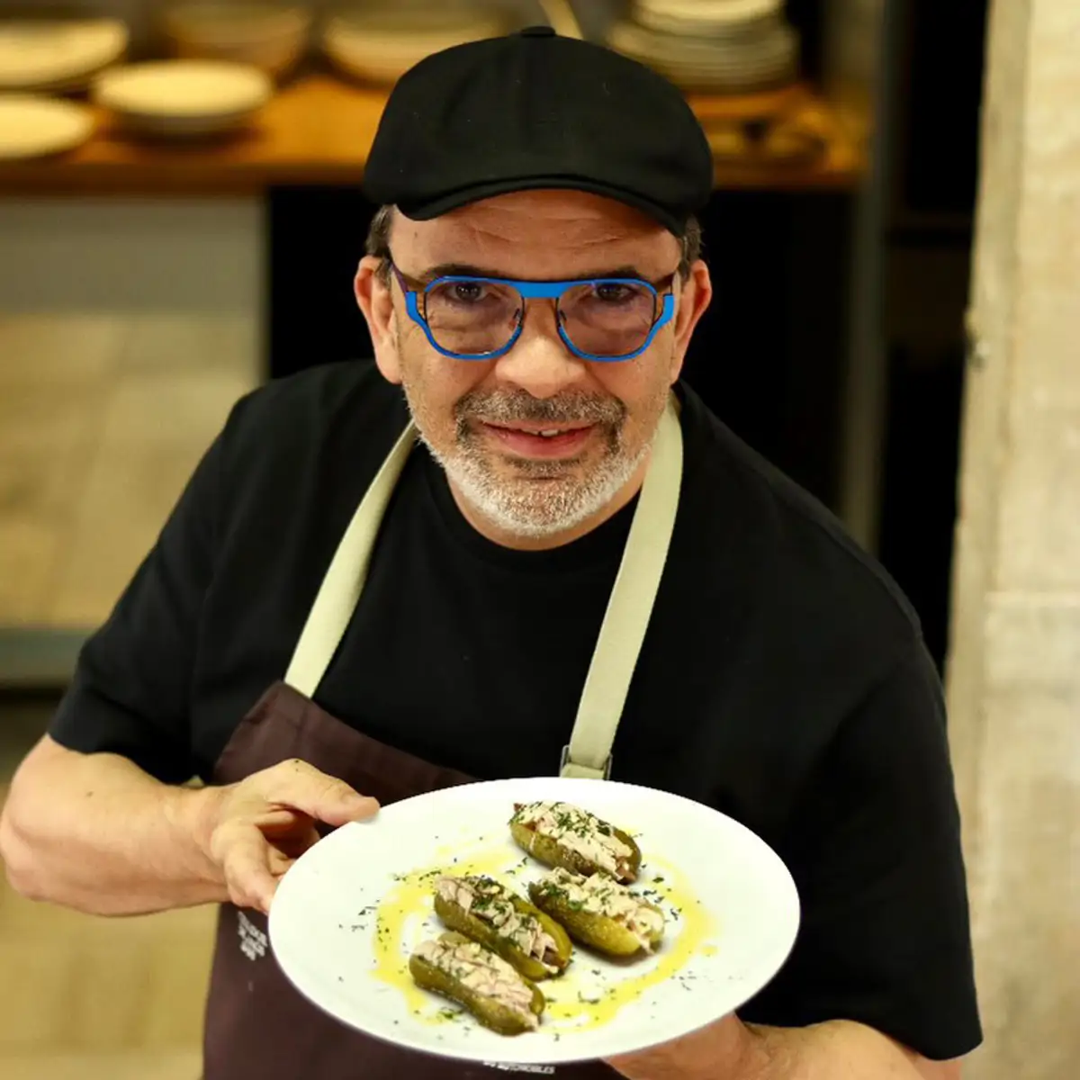 Chef Jesús Sánchez, sobre sus pepinillos rellenos con mayonesa, anchoa ...