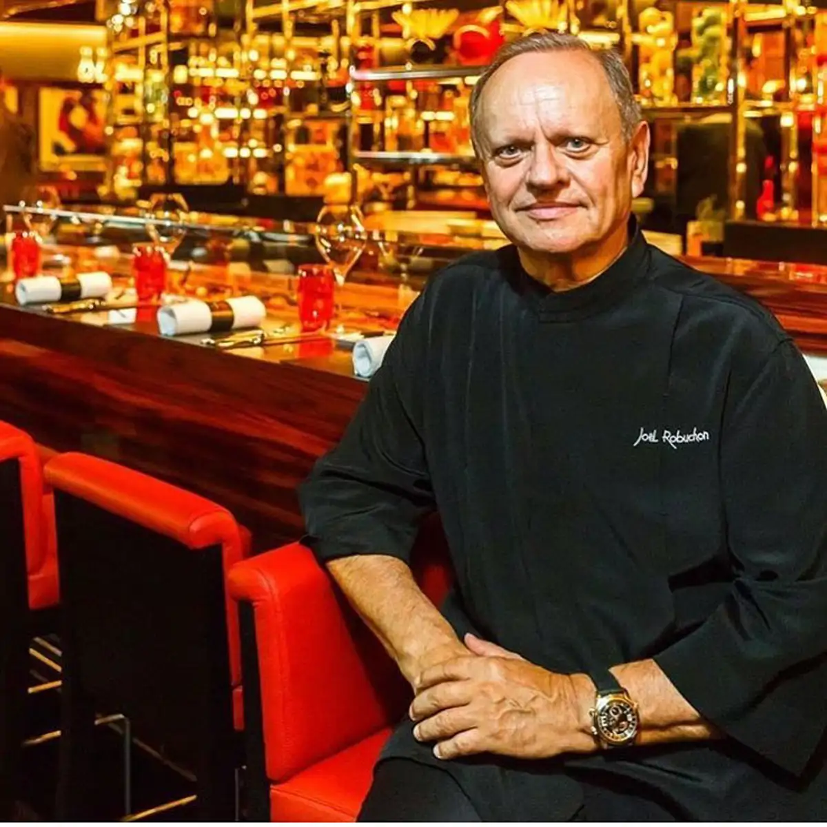 Las 3 recetas de caldo básicas del chef Joël Robuchon