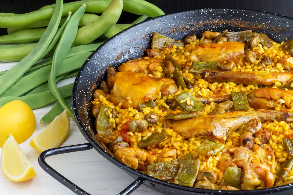 La auténtica paella valenciana: los trucos de los chefs