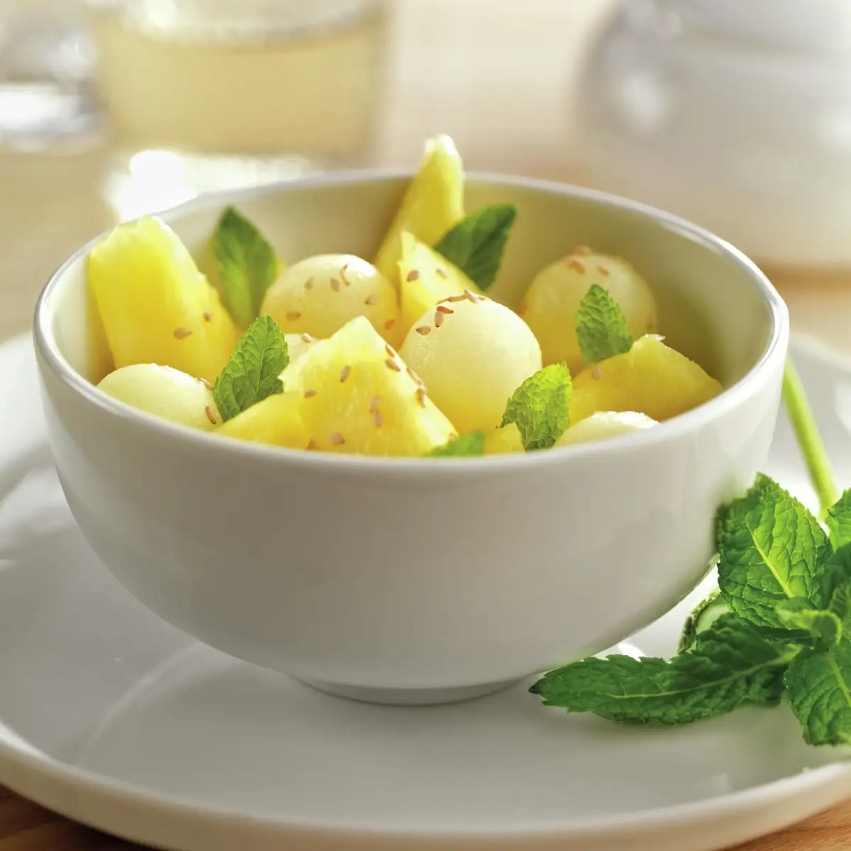 Postre ligero y fresco para los días de calor: melón y piña macerados ...