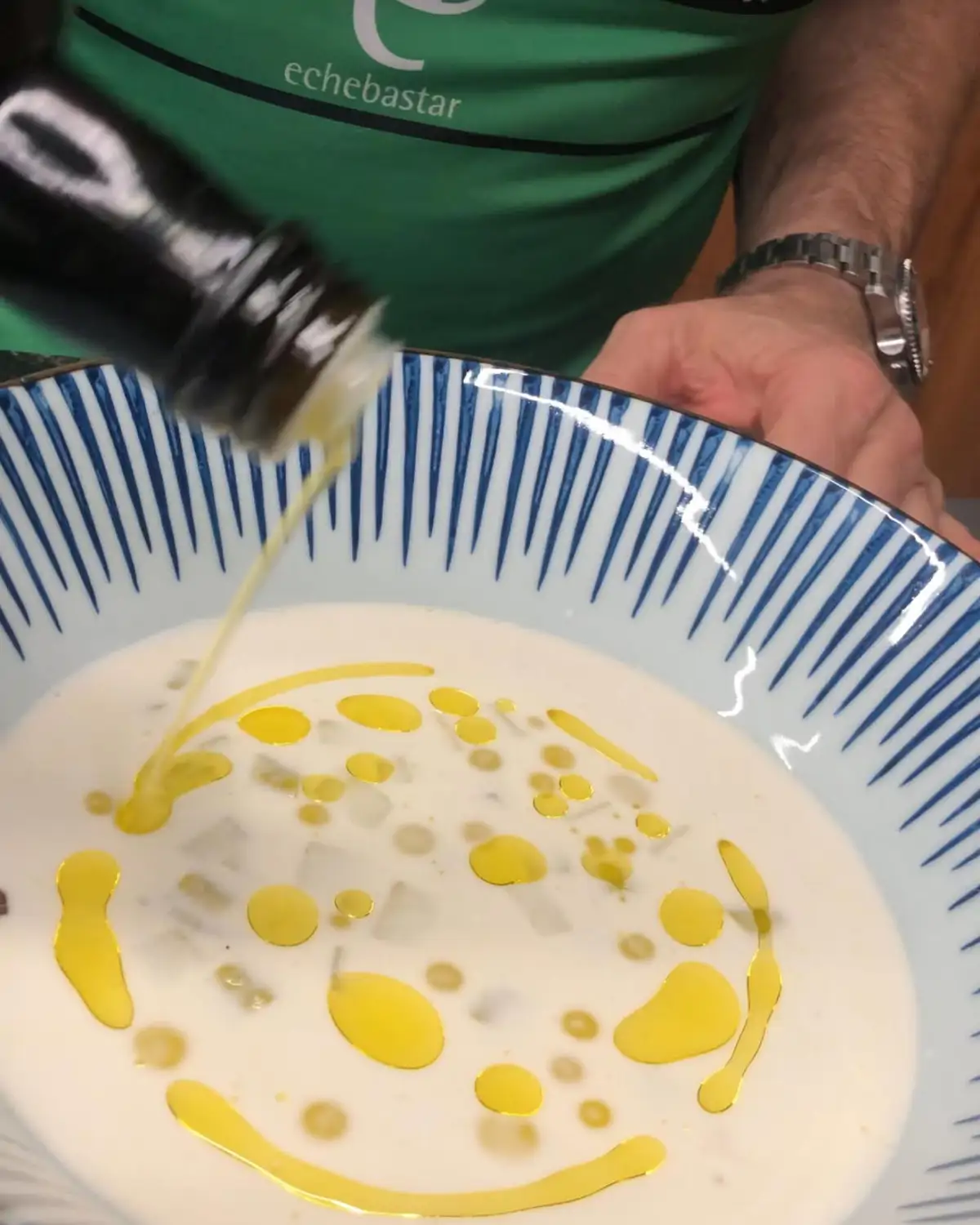 Chef Alberto Chicote: "Para preparar el mejor ajoblanco usa agua ...